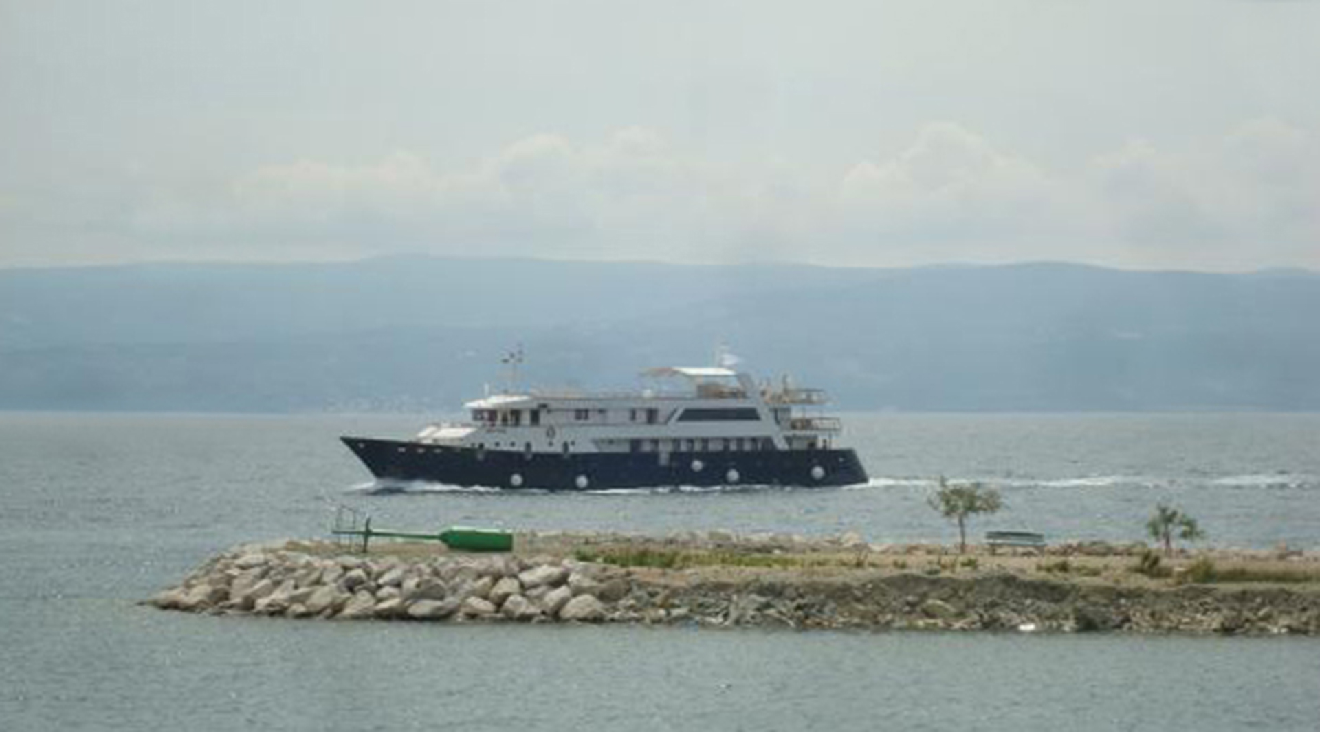 KRILO PRIDE - Yacht Design